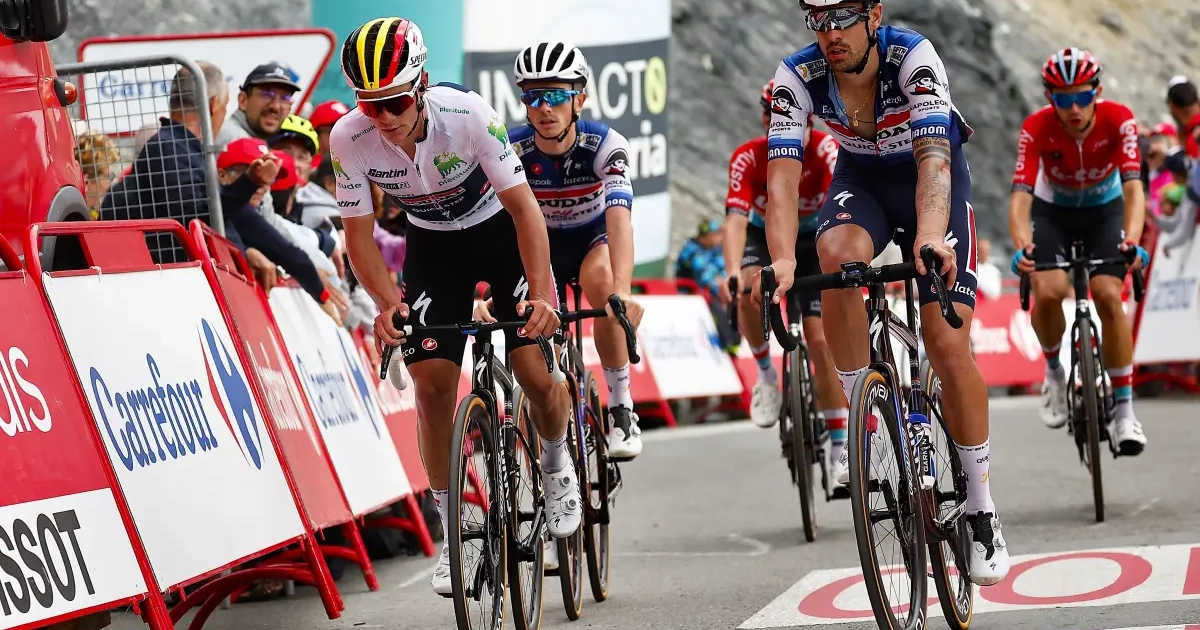 🎥 Hoe groot is het geloof in Remco Evenepoel nog in het peloton? Onder meer Cian Uijtdebroeks ...